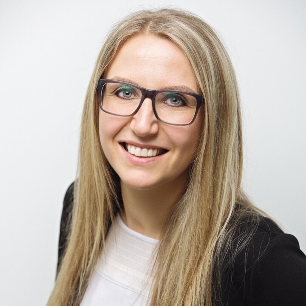 Stephanie Feldhaus's Instagram, Twitter & Facebook on IDCrawl