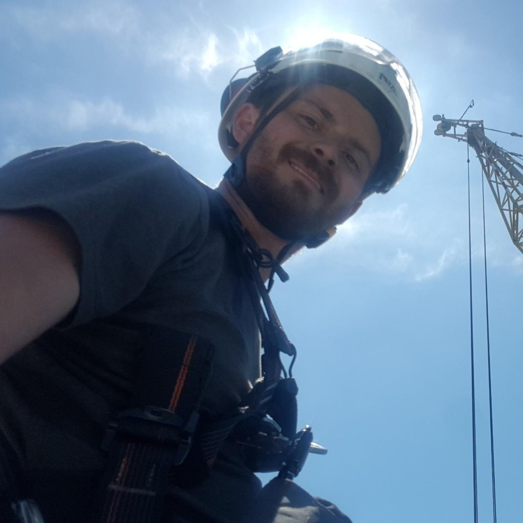 Andres Hartmann - Servicetechniker für Windenergieanlagen - Deutsche ...