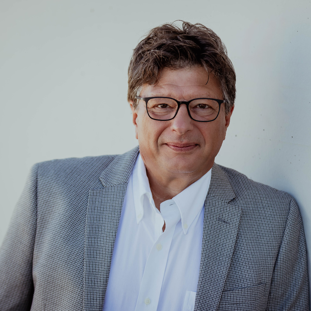 Andreas Girschik - HUB Director Germany/East Europe - Calderys ...