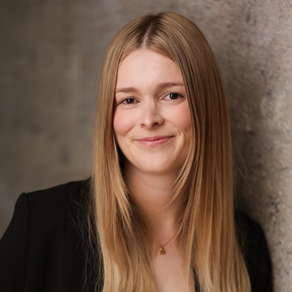 Louisa Rabe - Senior Recruiting Specialist - Hays | XING