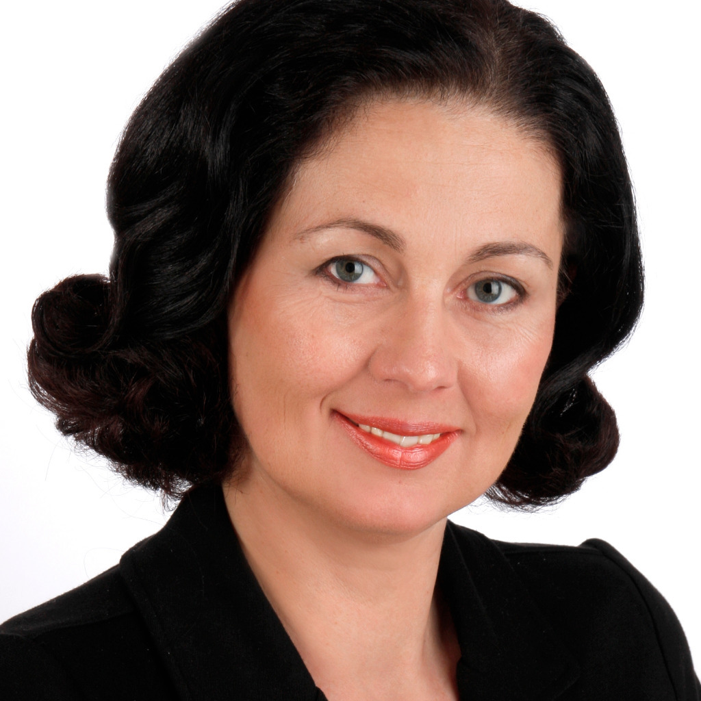 Monika Ulmer - Inhaber - MONIKA ULMER Real Estate Recruitment | XING