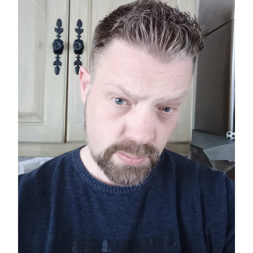 Daniel Standen - Wundexperte - WundCura | XING