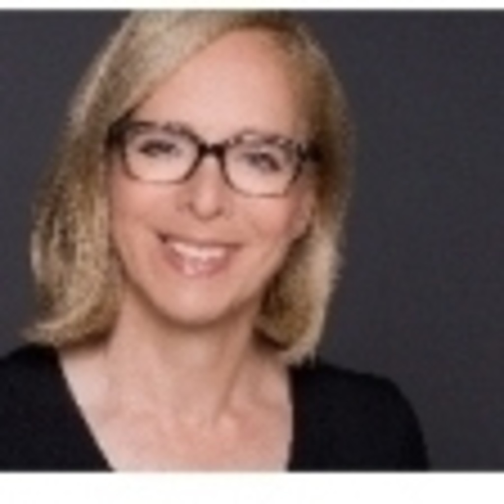 Cornelia Graul- Hannich - E- Commerce Managerin - Ask Ullmann by ...