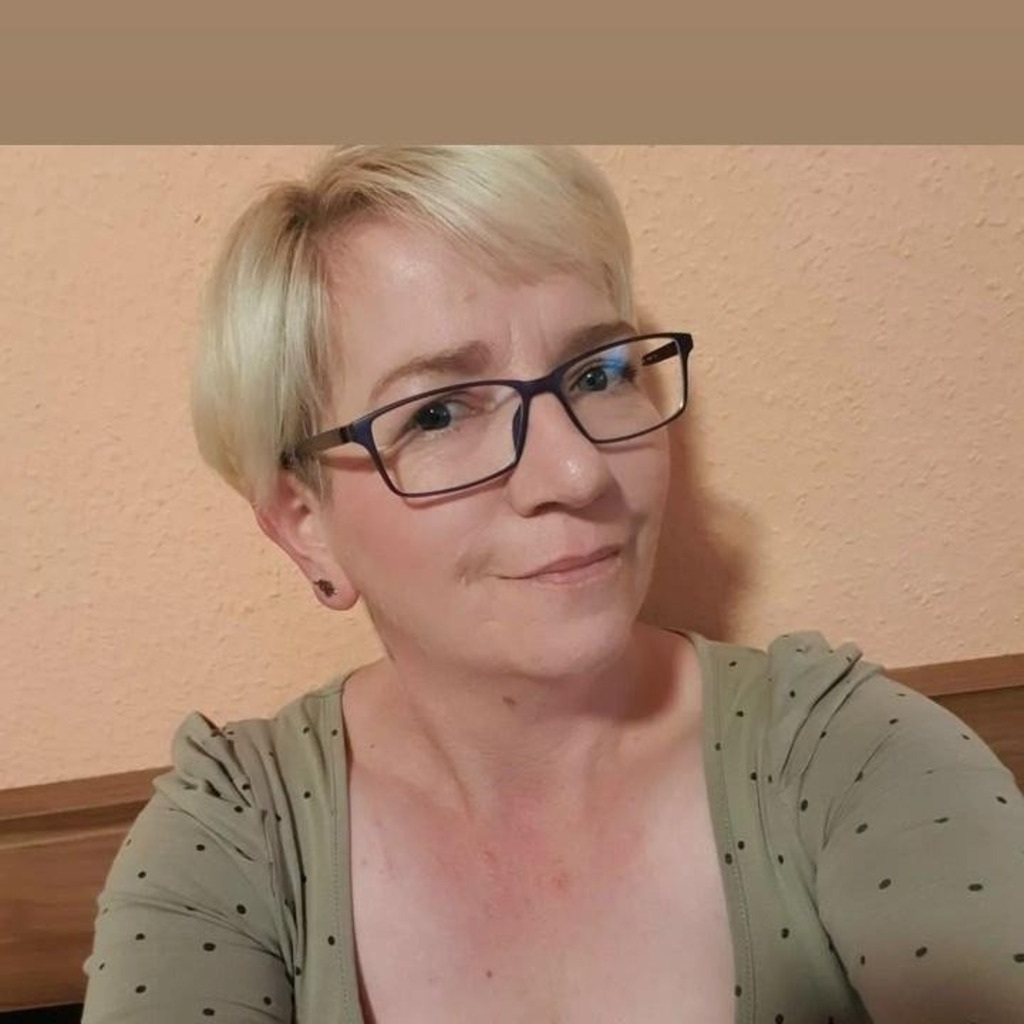 Anja Bobusch - Verkäuferin - REWE Group | XING