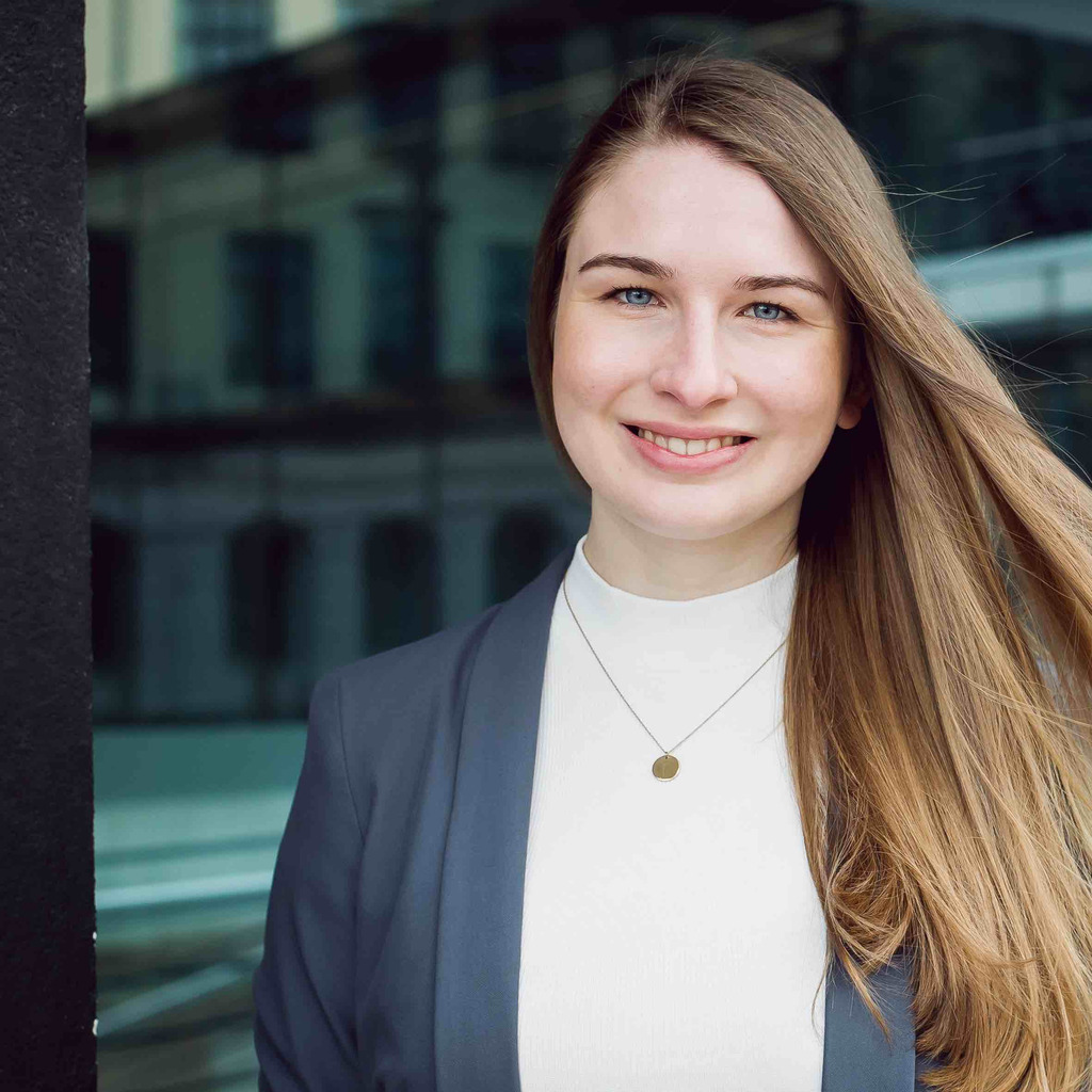 Michelle Bernstein - Projekt- und Prozessmanager - Rhenus Automotive SE ...