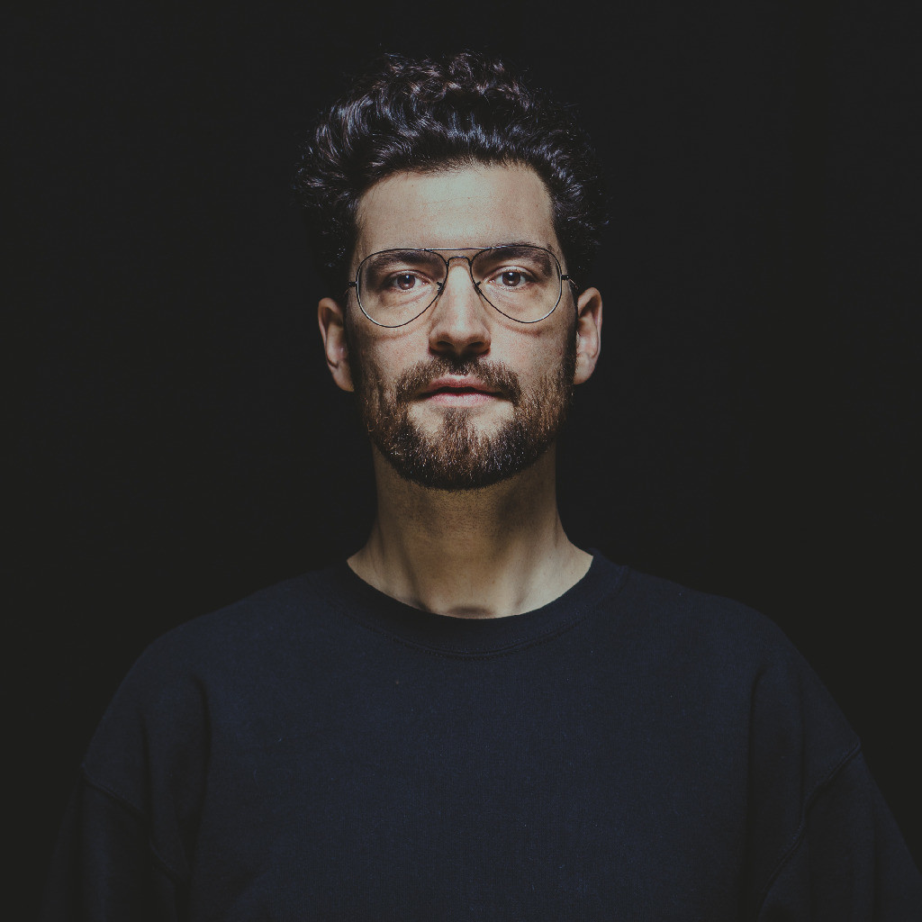 Tim Christopher Ziola - Visual Communication Designer - Studio Bad ...