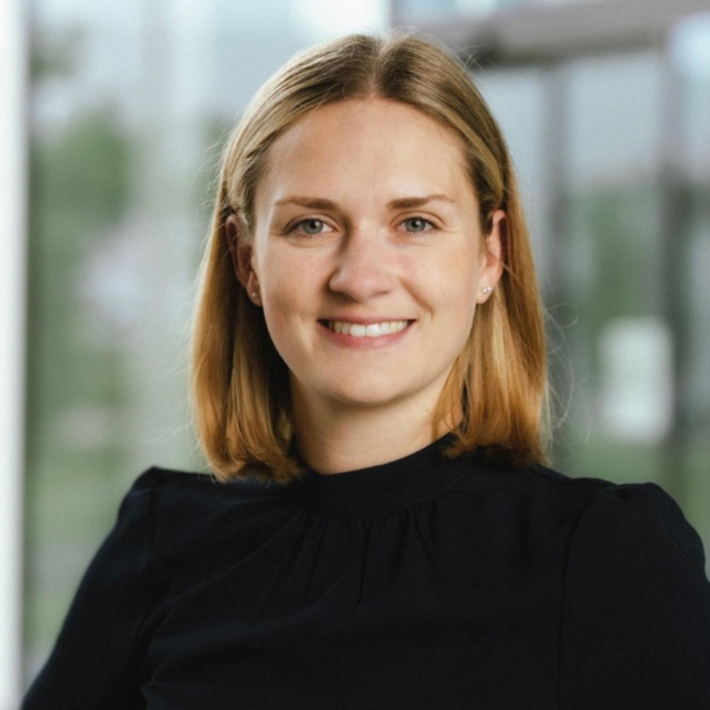 Melanie Kapser - HR Operations Manager EMEA - BayWa r.e. Global | XING