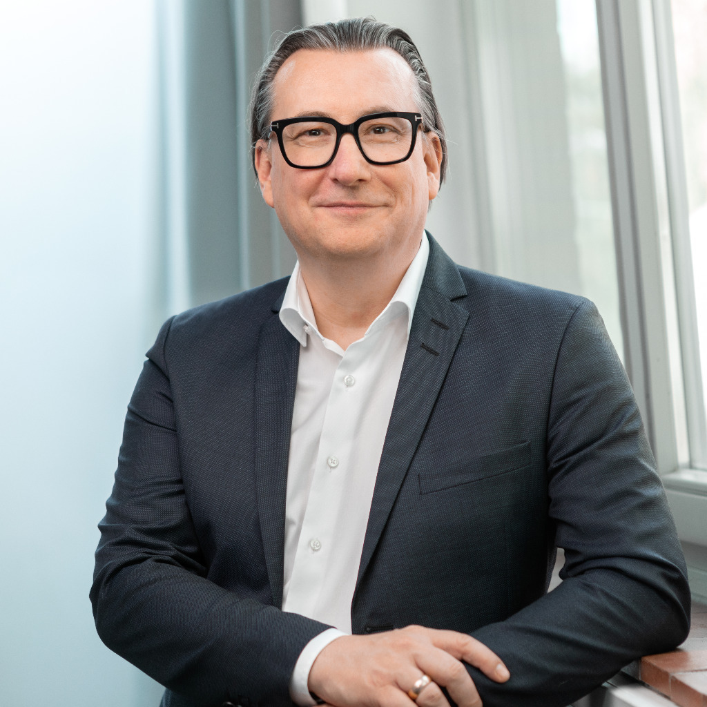 Thomas Piorko - CCMO Chief Communications and Marketing Officer | New ...