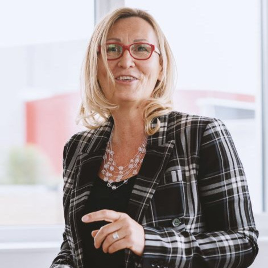 Helene GALLONE - Trainerin und Facilitator für Leadership und ...