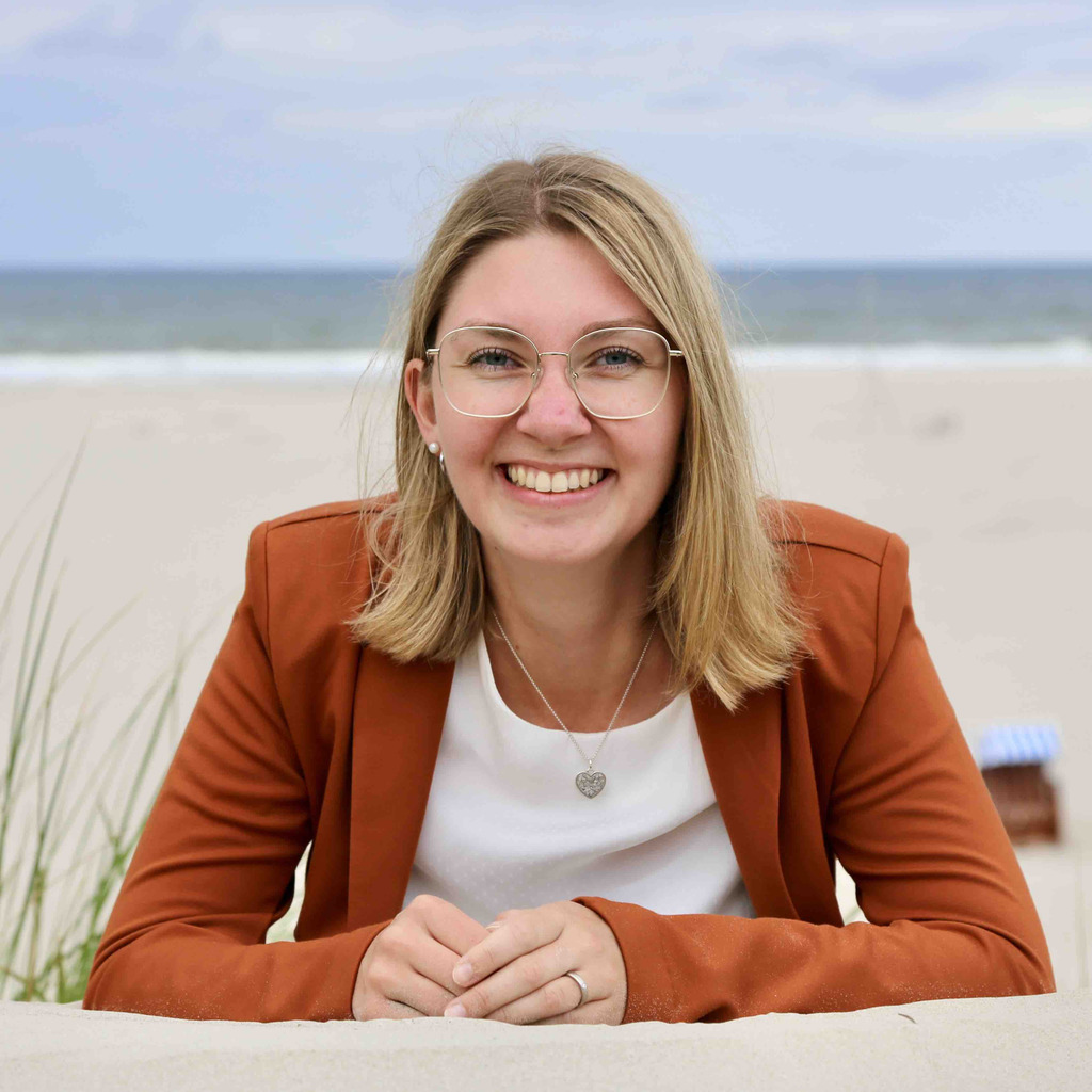 Sabrina Wessel - Tourismuskauffrau Touristinformation - Kurverwaltung ...