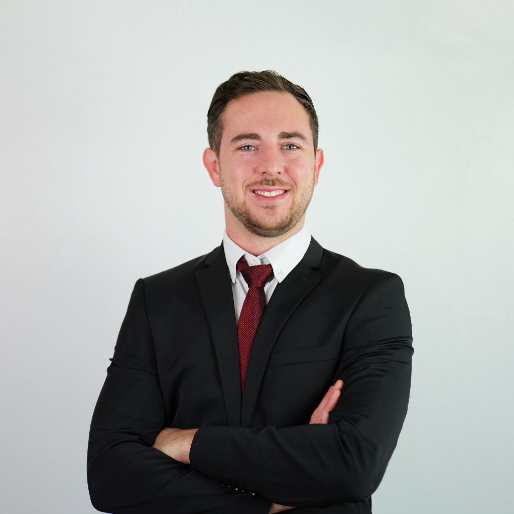 Alan Sell - Analyst Healthcare Partners - LM+ Leistungsmanagement GmbH ...