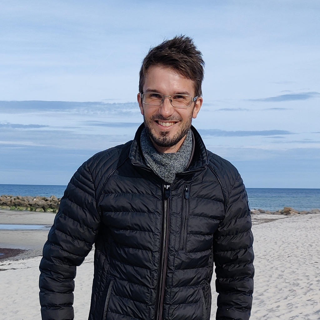 Patrick Stenzel - Ingenieur - Aerzener Maschinenfabrik GmbH | XING