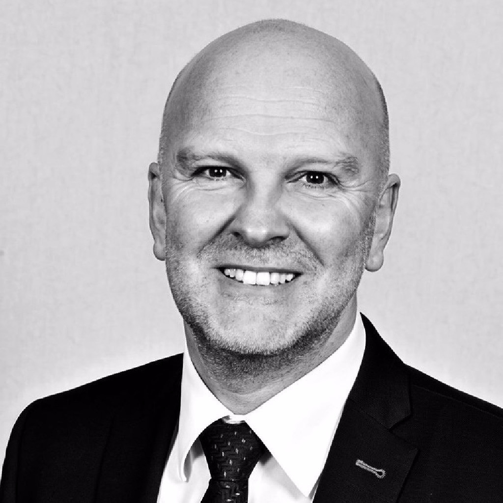 Rainer Kempf Retail Marketing Manager Driver Reifen Und KFZ Technik GmbH A Pirelli Group rainer-kempf-retail-marketing-manager-driver-reifen-und-kfz-technik-gmbh-a-pirelli-group