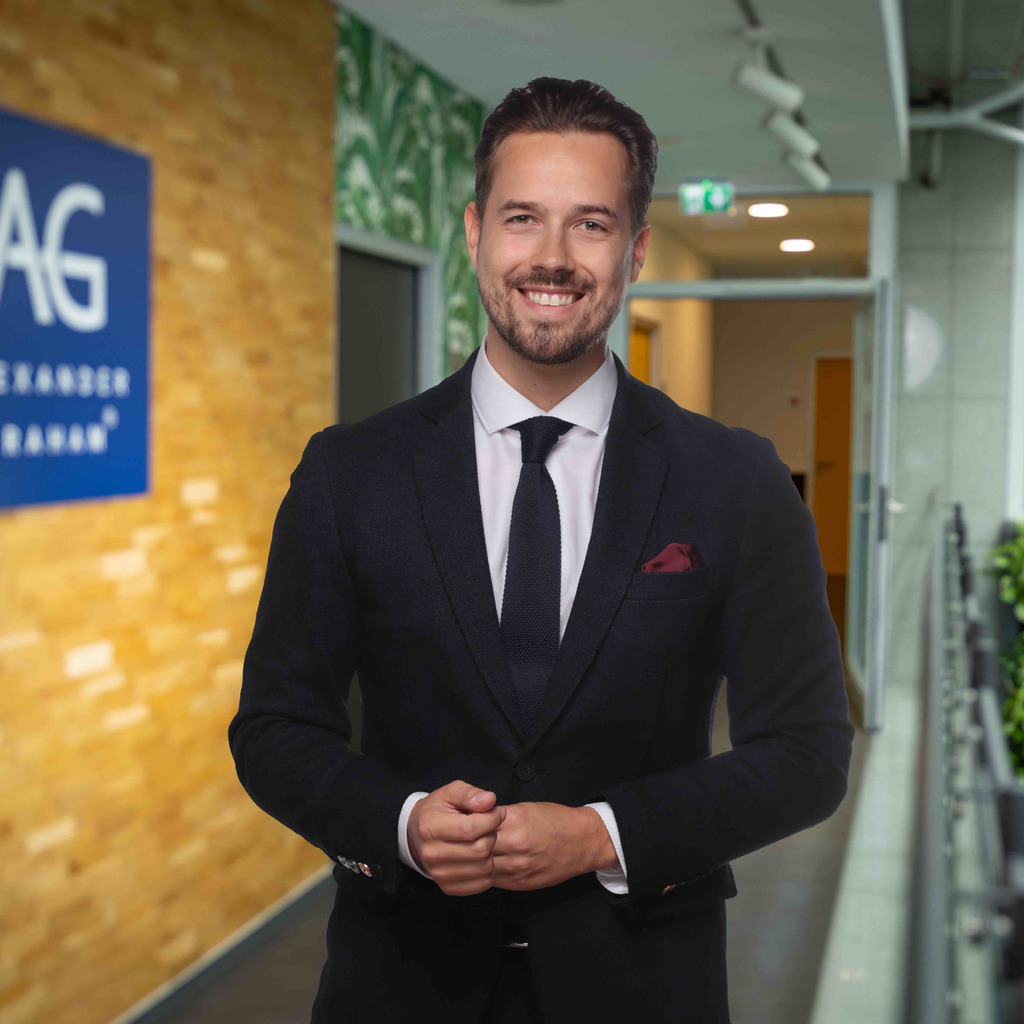 Lars Oellerich - Headhunter/Consultant international - Alexander Graham ...