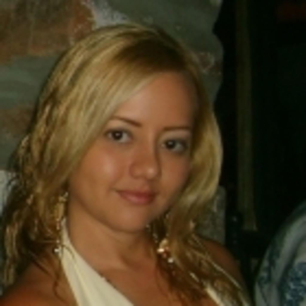 Diana Botero - Diseño y web - Concepto B Positivo | XING