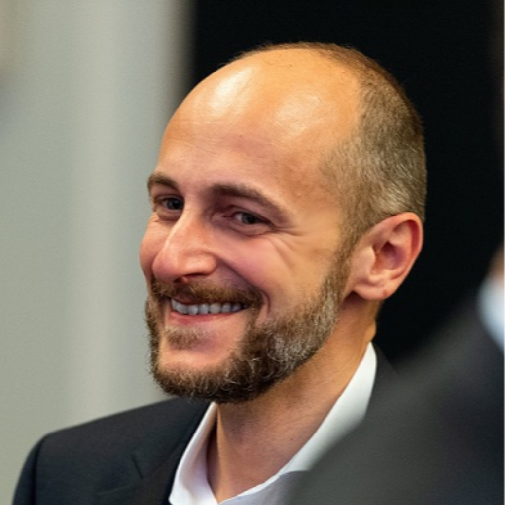 Florian Frischat - PIM Consultant Partner Development - novomind AG | XING