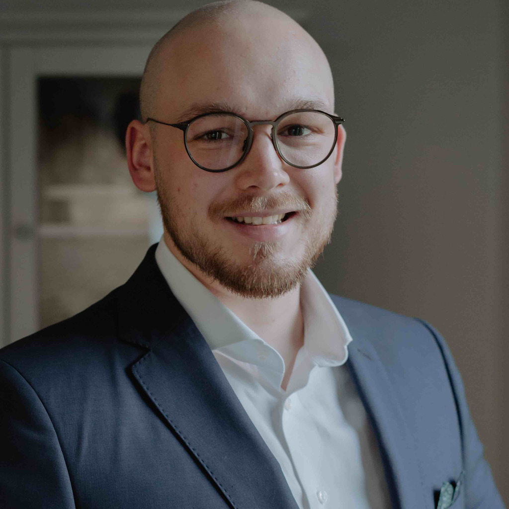 Nick Fischer - Stellvertretender Produktionsleiter - VILSA-BRUNNEN Otto ...