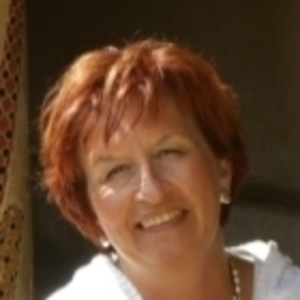 Martina Ebert - Dozentin - VHS Zirndorf | XING