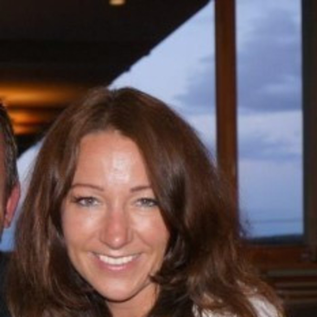 Elizabeth Pajor - Angestellte - Rechtsanwälte Nitsch & Pajor | XING