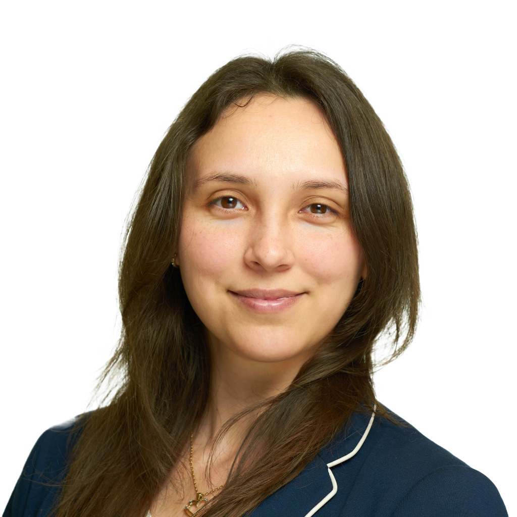 Veronika Zbranková - Senior Project Manager - RWS | XING