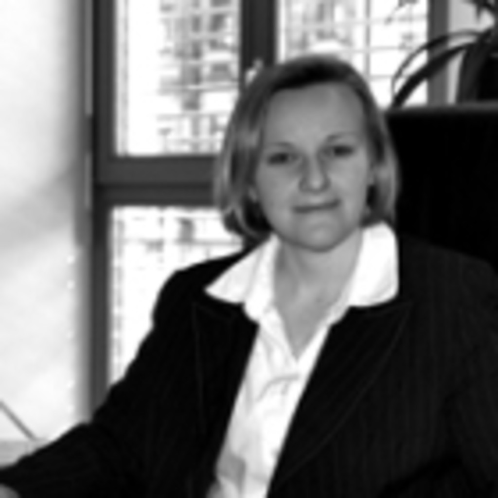 Verena Kühn - Steuerabteilung - Heumann Rechtsanwälte Partnerschaft | XING