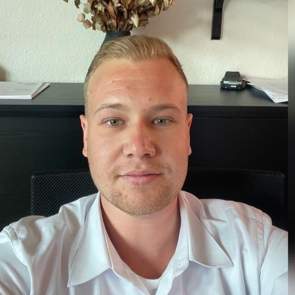 Lukas Siebert - Geschäftsführer - e.Credit GmbH | XING