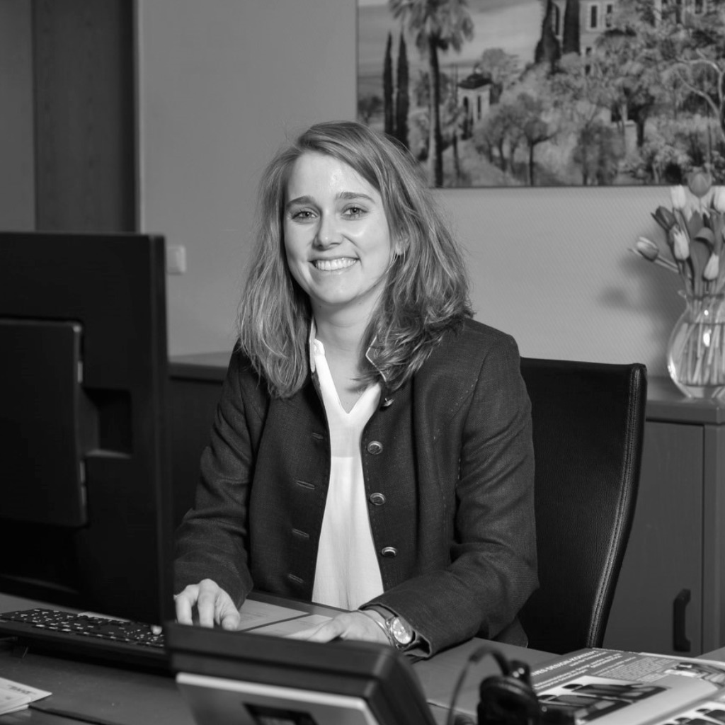 Bianca Rosenwirth - Stellvertretende Geschäftsleitung - W. u. E. Rau ...