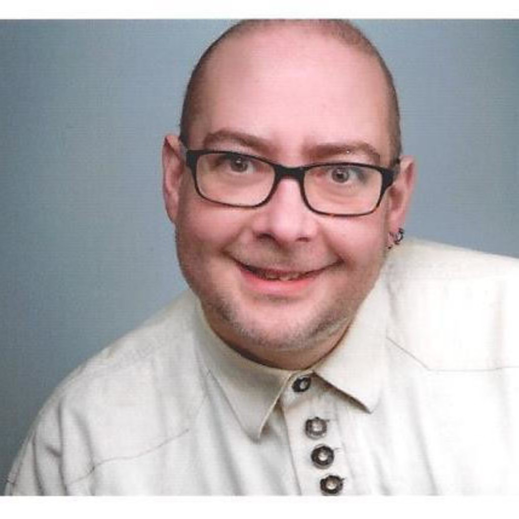 Michael Stoll - Field Engineer - IQ-5 GmbH | XING