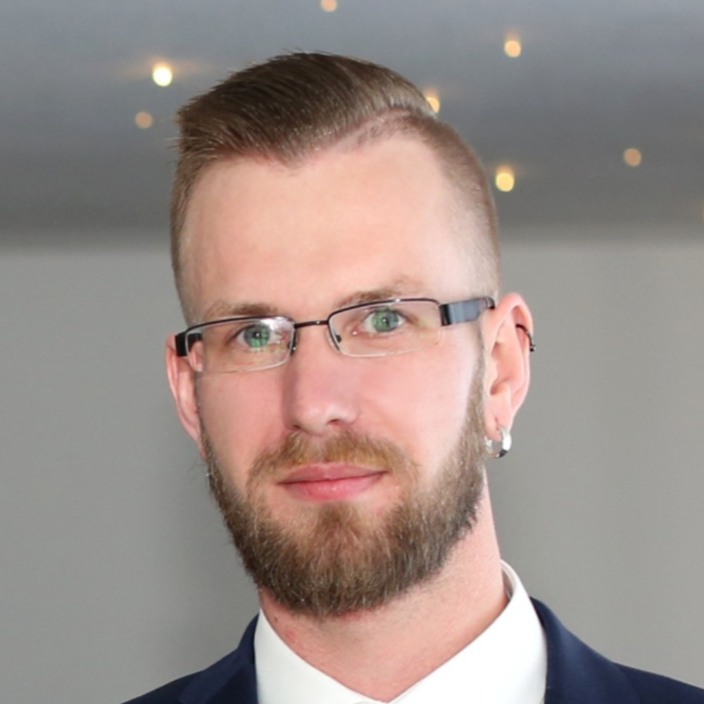 Tobias Teuke - Logistikleiter - Getränke Essmann KG | XING