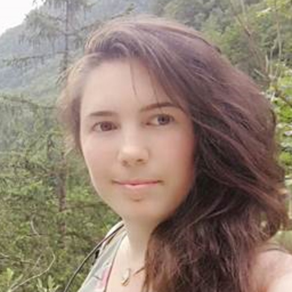 Inés Dávila - Asistente - LAMIE direkt | XING