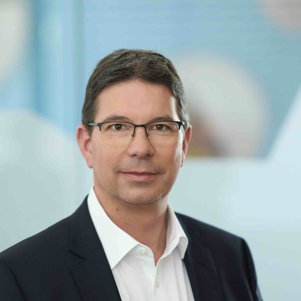 Peter Lachenmeir - Geschäftsführer - Adelholzener Alpenquellen GmbH | XING