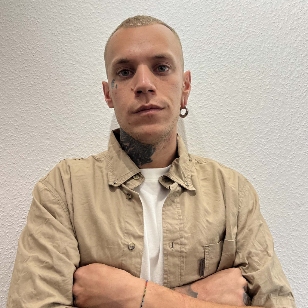 Vittorio Marmugi - Graphic Designer - Freelance Graphic Designer | XING