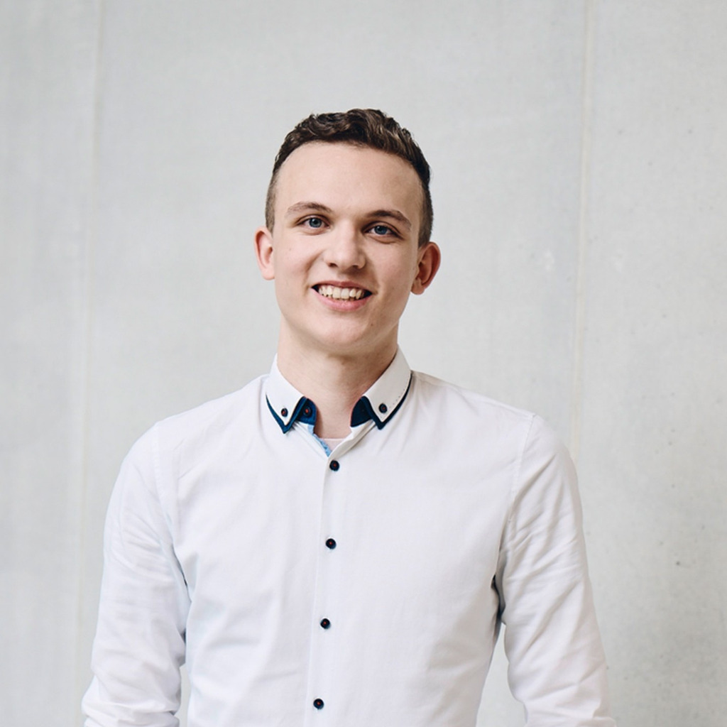 Peter Eggert - Junior Developer im Umfeld Business Analytics mit SAP BW ...