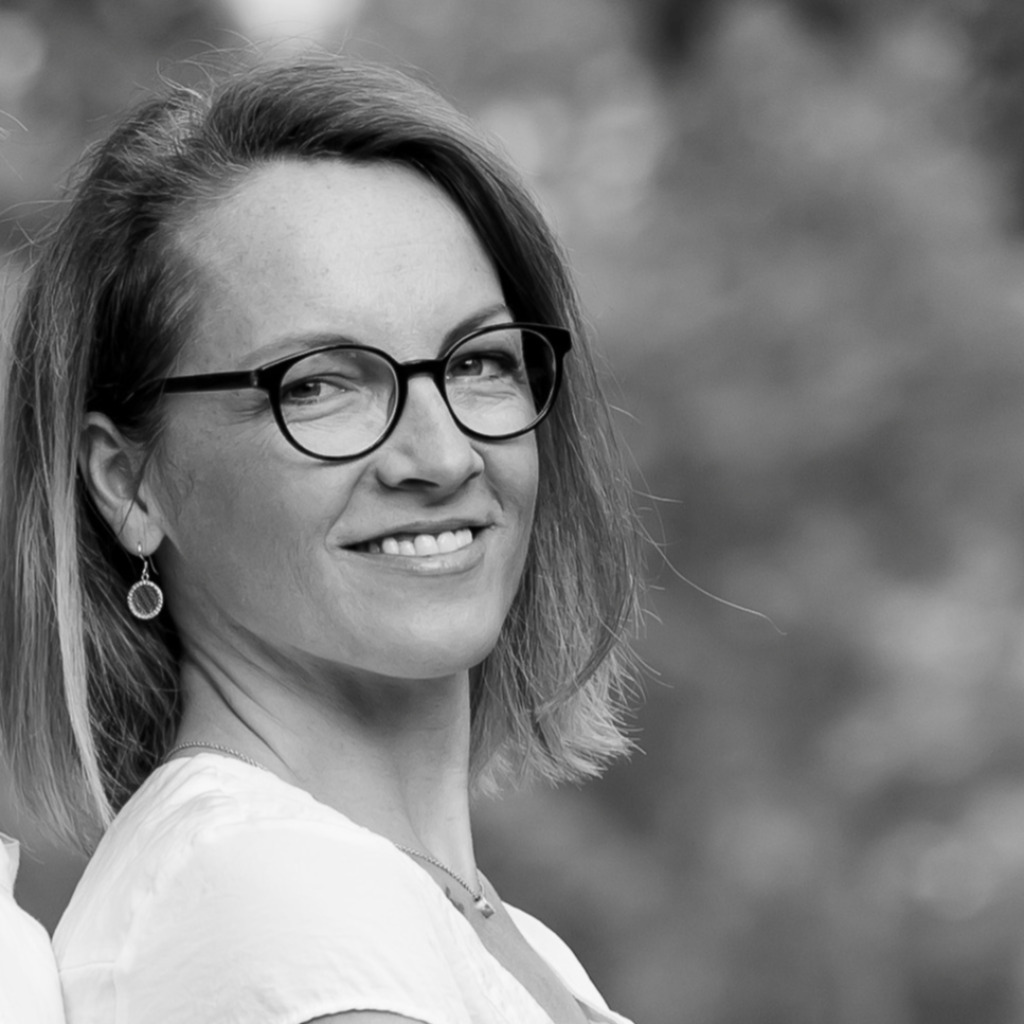 Daniela Janik - Notarangestellte - Notarin Britta Bühler | XING