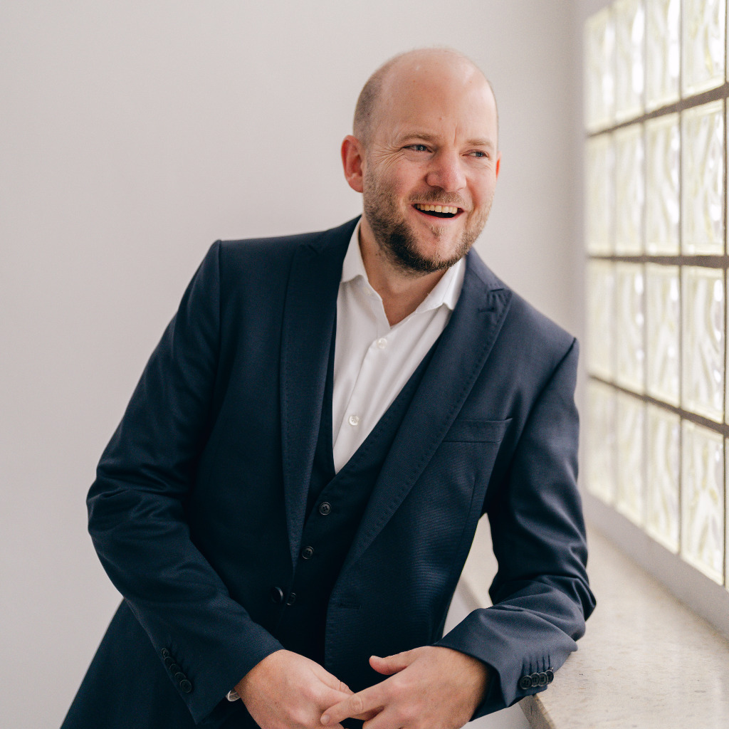 Dr. Christian Richter - Senior Business Consultant - blu Systems GmbH ...