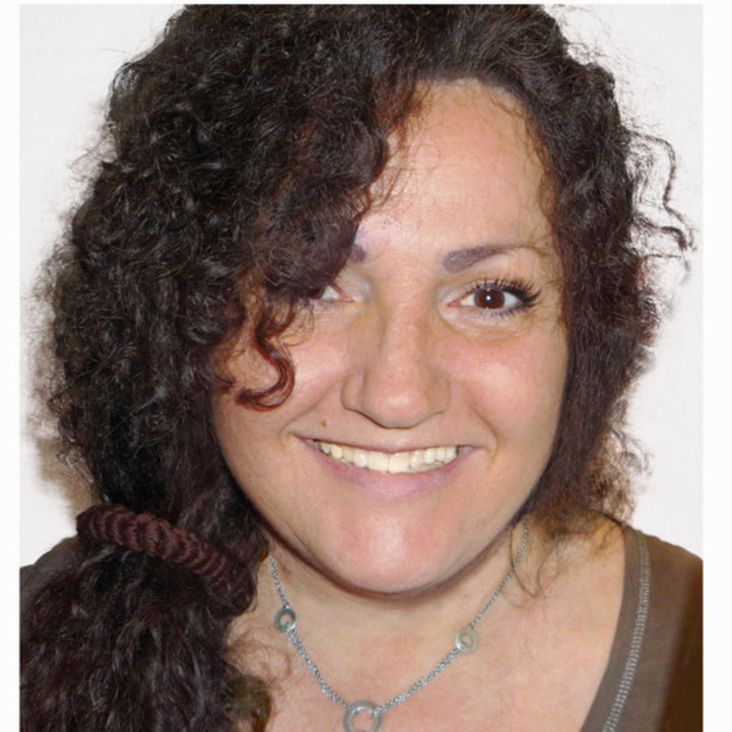 Ute Kirchhof - Unternehmerin - raumessenz homestaging | XING