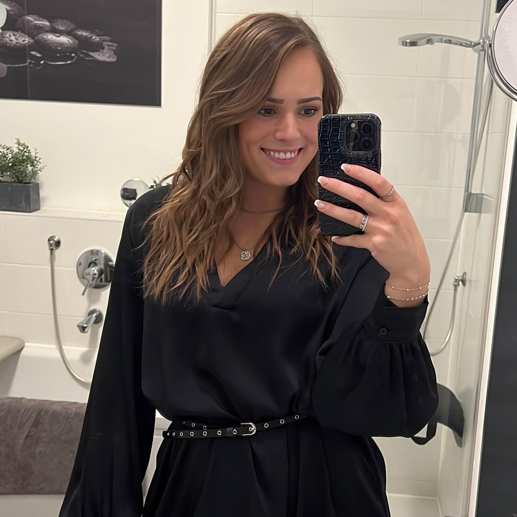 Jennifer Wohlauf - District Visual Experience Manager - C&A Mode GmbH ...