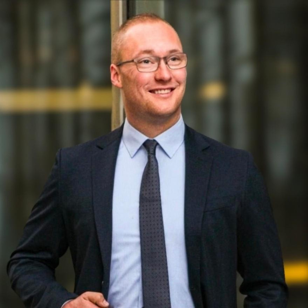 Daniel Menze - Lokrangierführer - Evonik Industries AG | XING