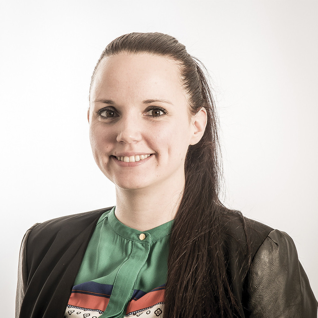 Lisa Bernard's Instagram, Twitter & Facebook on IDCrawl