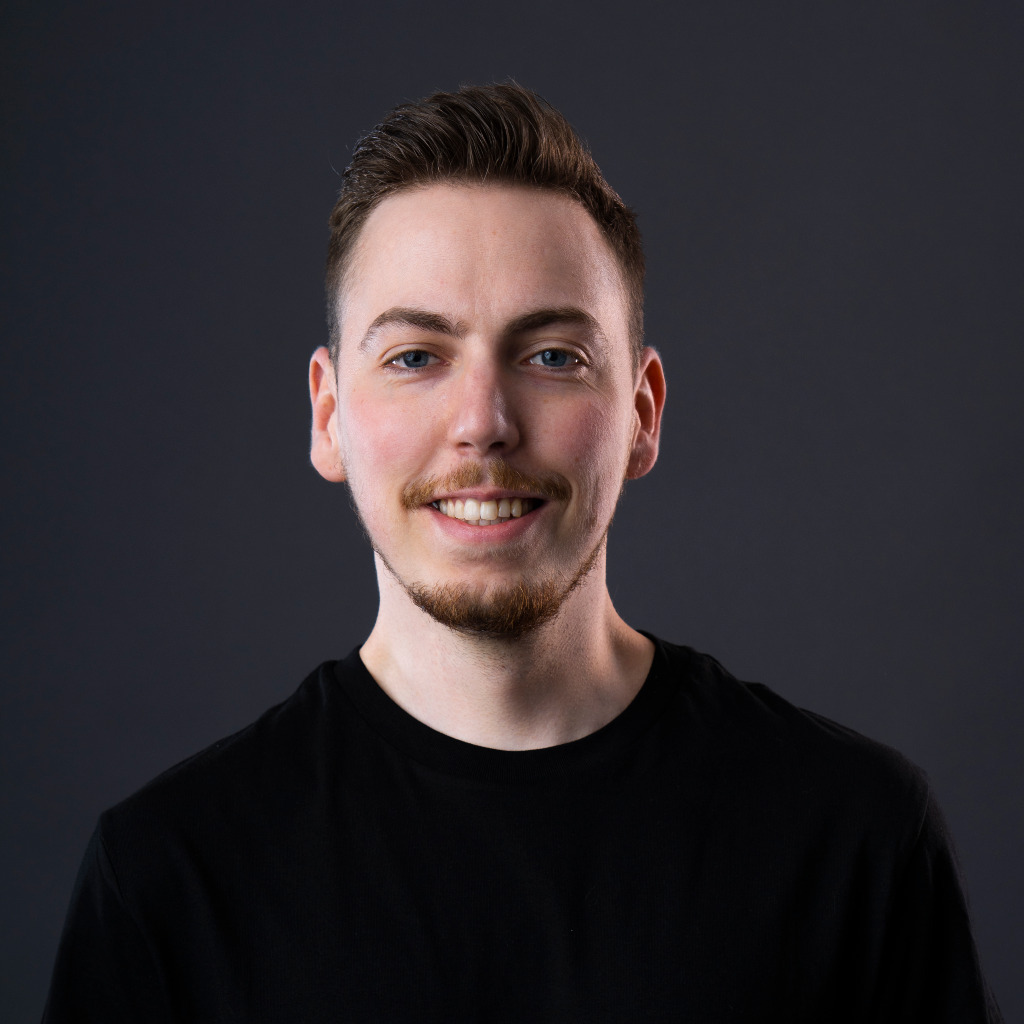 Chris Müller - Gesellschafter-Geschäftsführer - chatmarks | XING