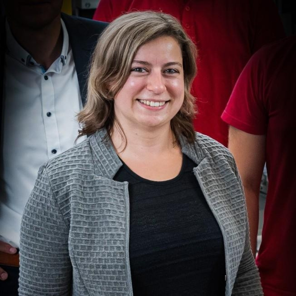 Christin Rudolph - Teamleiterin Vertriebsinnendienst - FMT Flexible ...