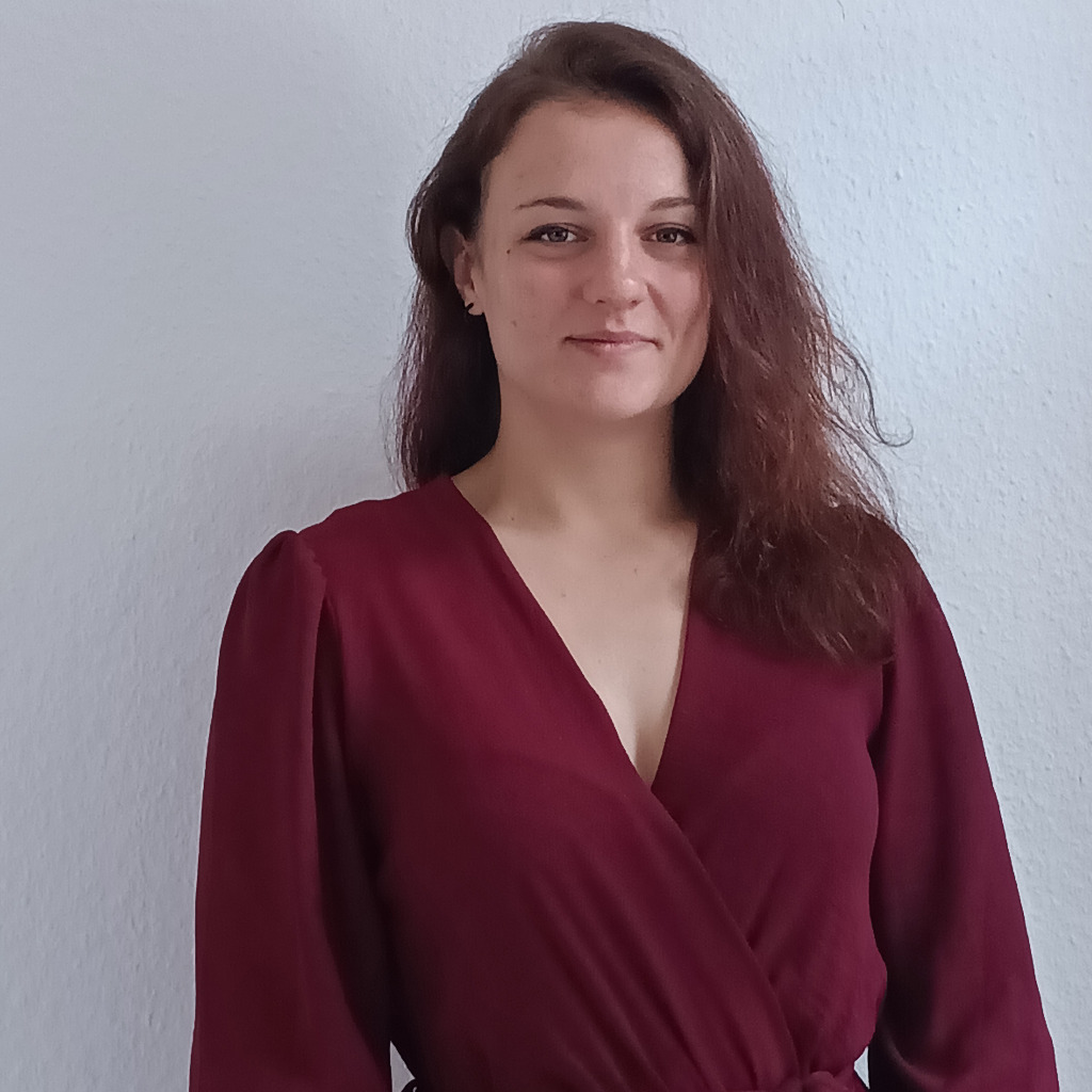 Janet Lehmann - Junior Community Services Agent - gamigo Publishing ...