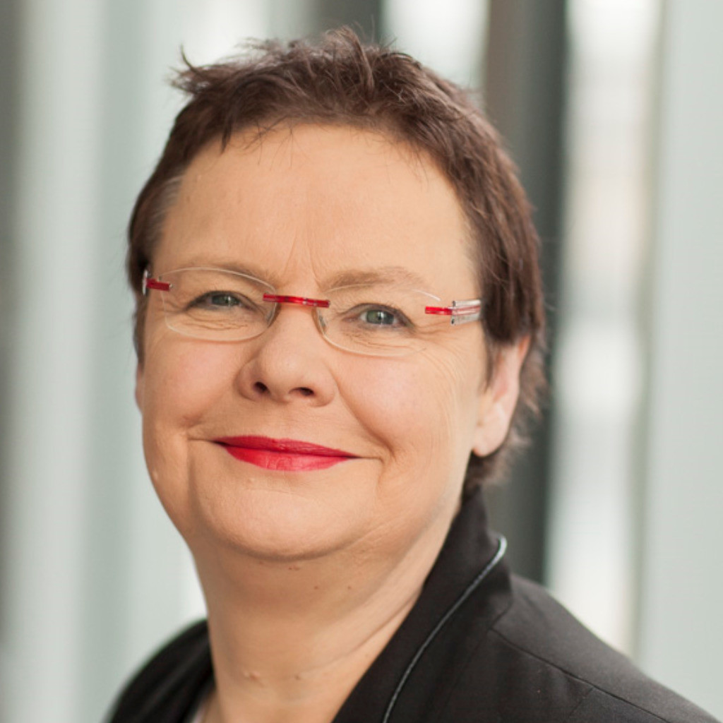 Martina Rust - Leiterin Personalentwicklung - Kölner Verkehrs-Betriebe ...