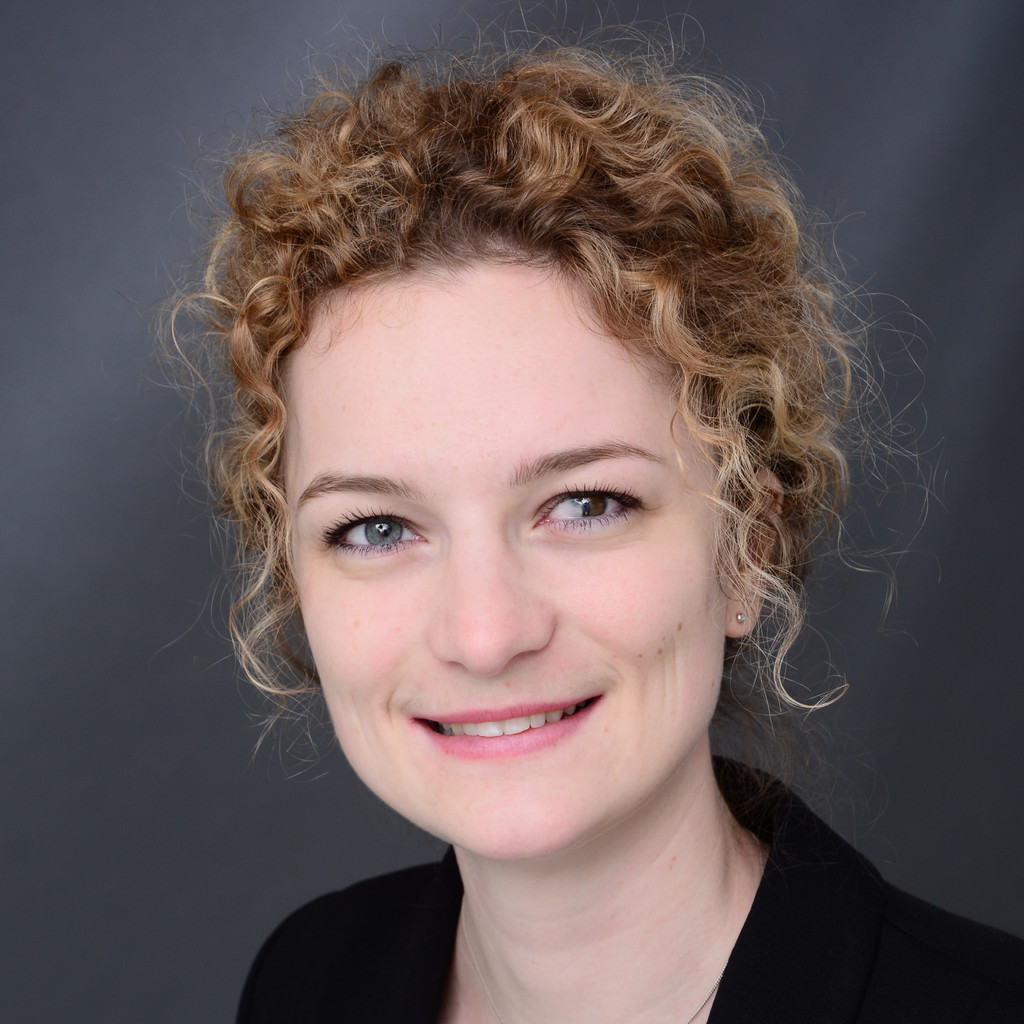 Julia Wirth - Rechtsanwältin (Syndikusrechtsanwältin) - SIEMENS | XING