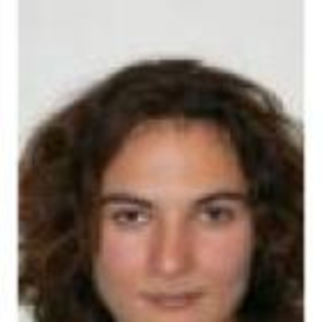 Maria Rusu - jurista - legal | XING