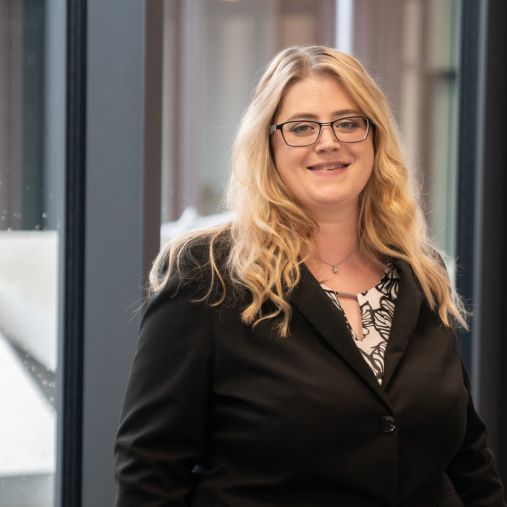 Simone Brand - Steuerberaterin - Dr. Schwarz & Partner mbB | XING