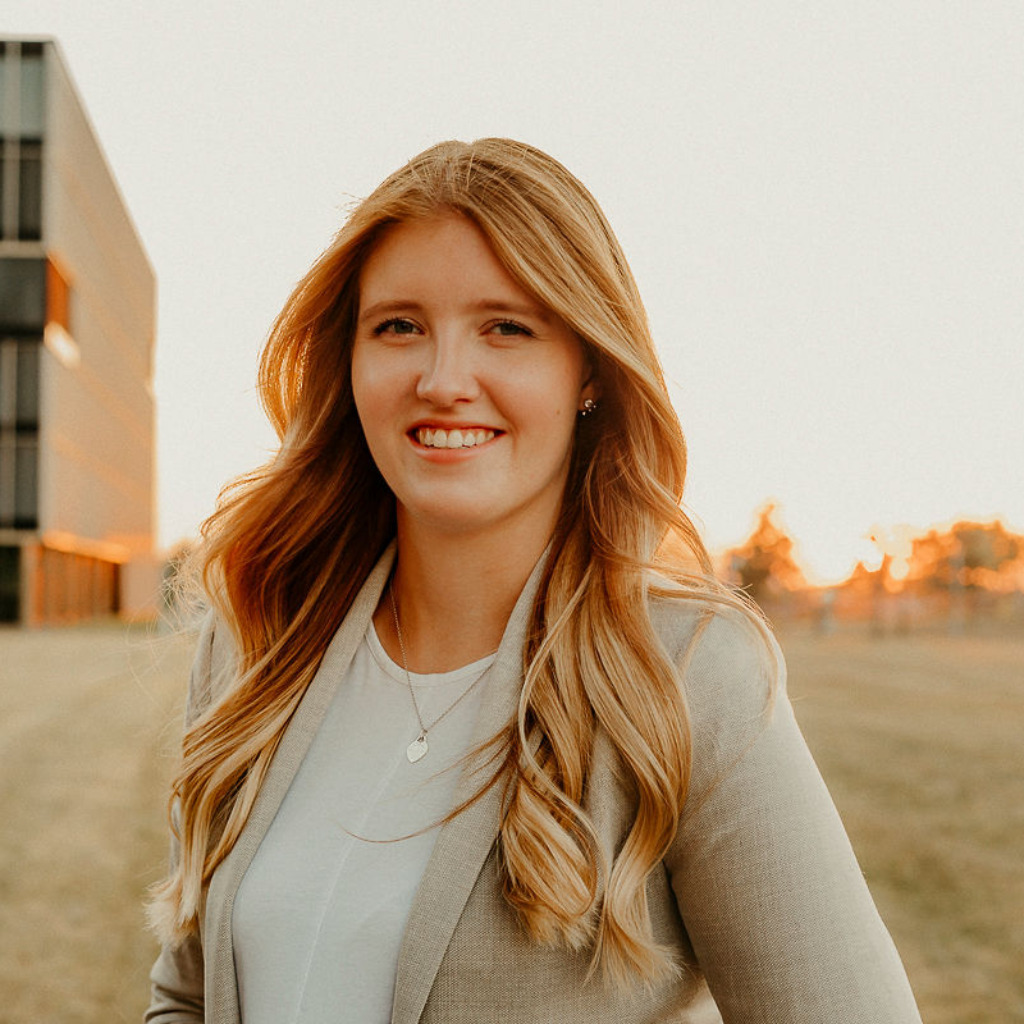 Ellen Reeder - Steuerfachangestellte - Steuerberater | XING