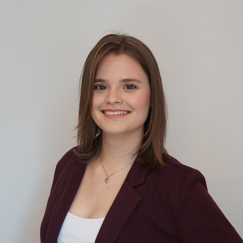 Gina Maria Erfurt - Anwendungsbetreuerin für SAP & Abrechnung - St ...