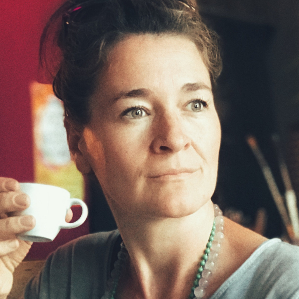 Ursula Philomena BREITENHUBER - schauspielerin, künstlerin, clownin ...