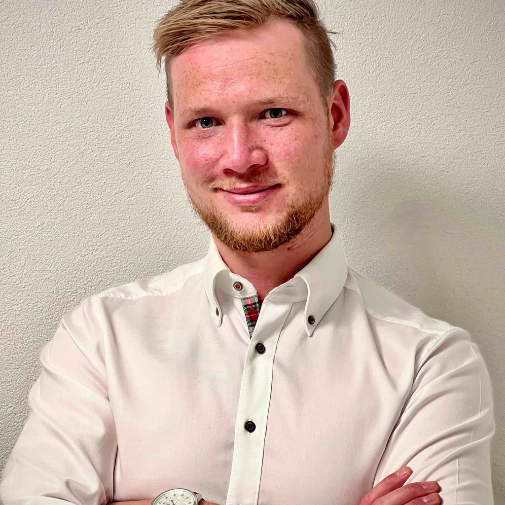 Robin Ebner's Instagram, Twitter & Facebook on IDCrawl